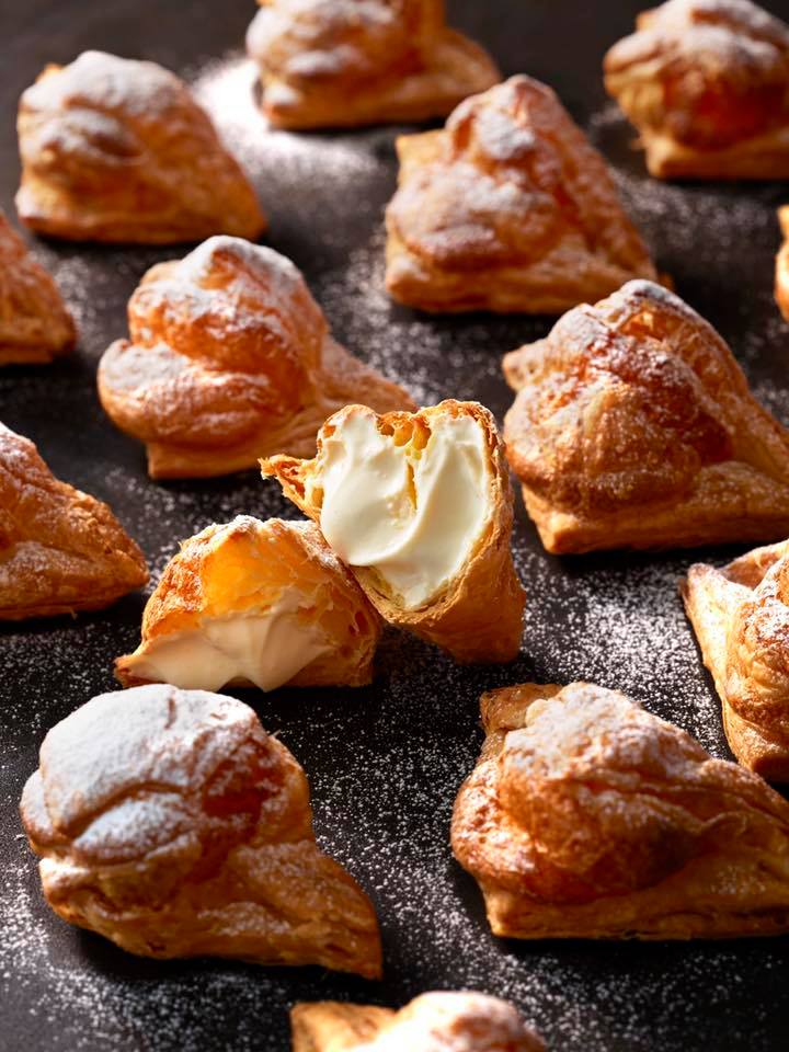 Late night eateries at Jewel Changi Airport