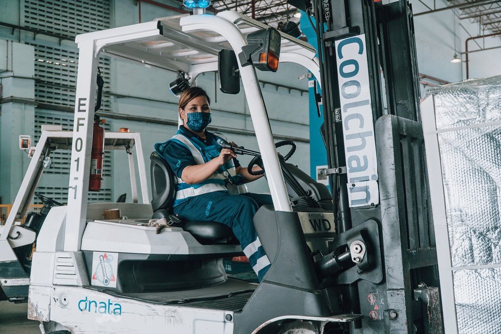 Boarding passes to forklifts: Meet Aisha, a former passenger service ...