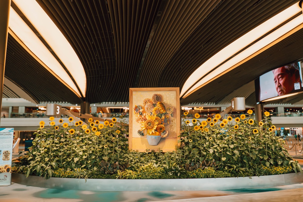 Changi Airport is hosting world’s largest sunflower display in an airport