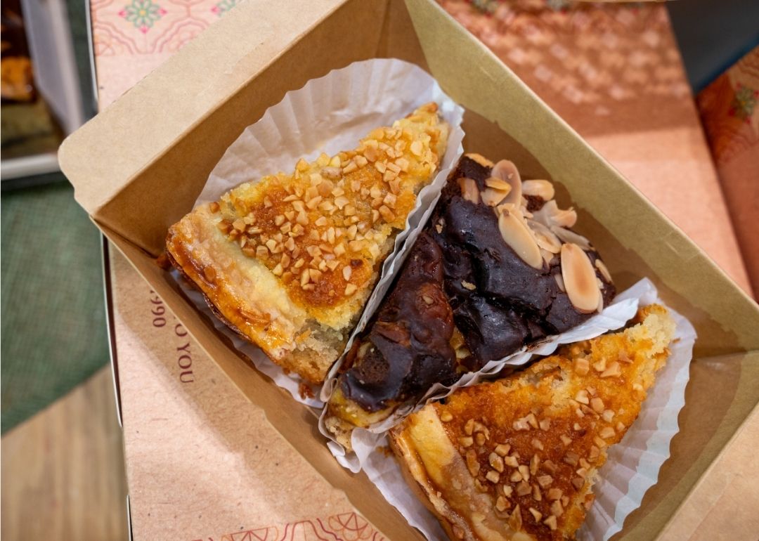 Heritage bakery Dona Manis now open at Jewel Changi Airport with a ...