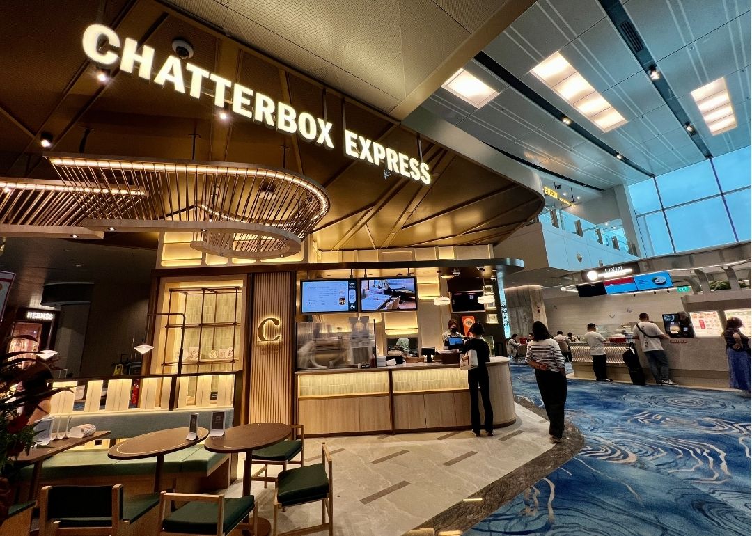 Family-friendly dining in Changi Airport transit areas: Kid-friendly ...