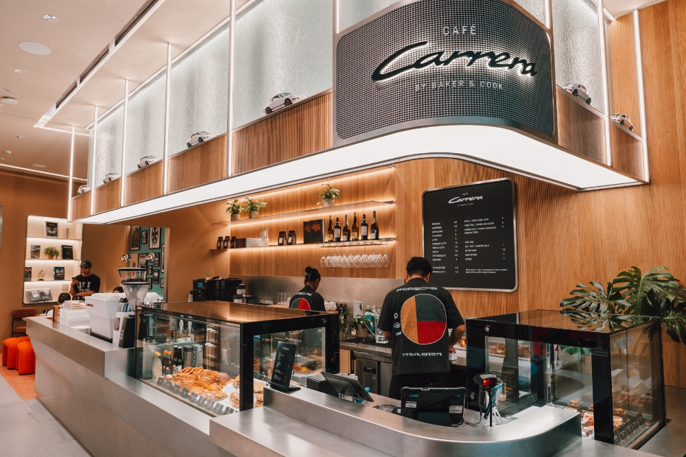Porsche at Jewel opens: Experience Porsche like never before at its all ...